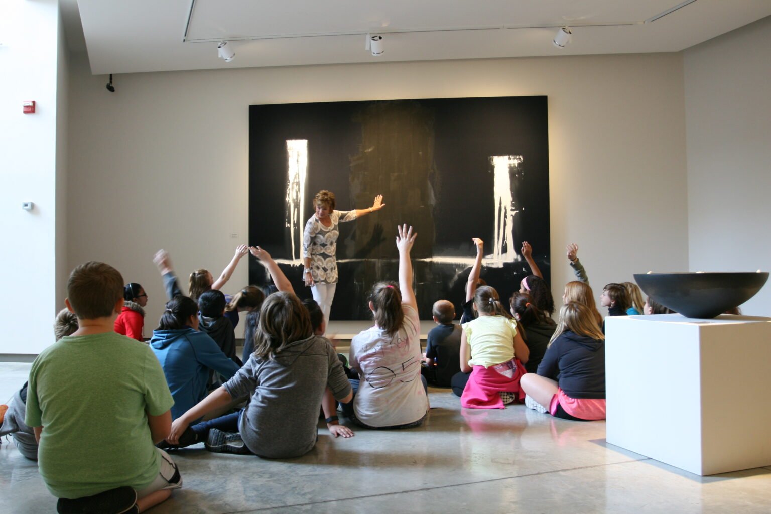 lisa shoemaker leads a daum escape tour - Sedalia Convention & Visitors ...